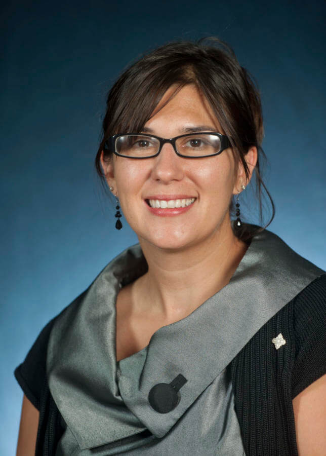 Law professor maintains sense of gratitude in transition to online